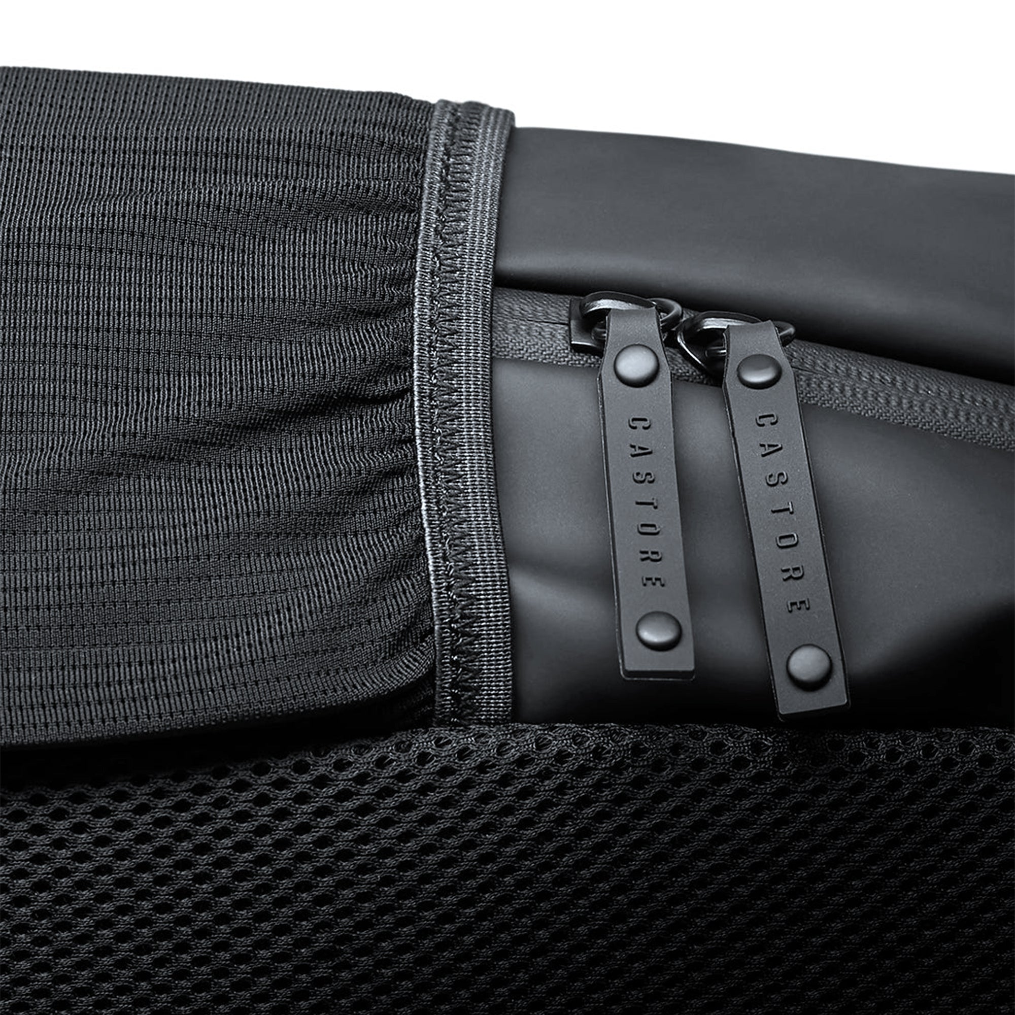 Castore Core Backpack - Black 010 - CUD80933-010 - Function18